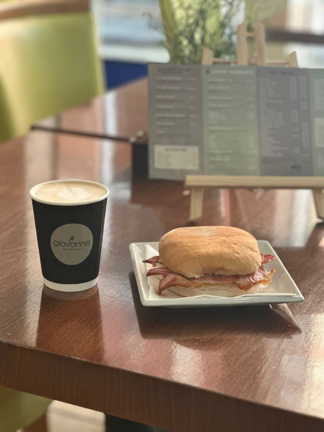 Home | Giovannis cafe